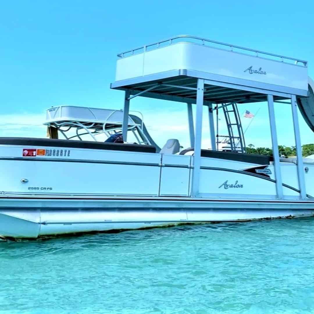 Panama City: Private Full Day Pontoon Boat Tour with Slide - TripShock!