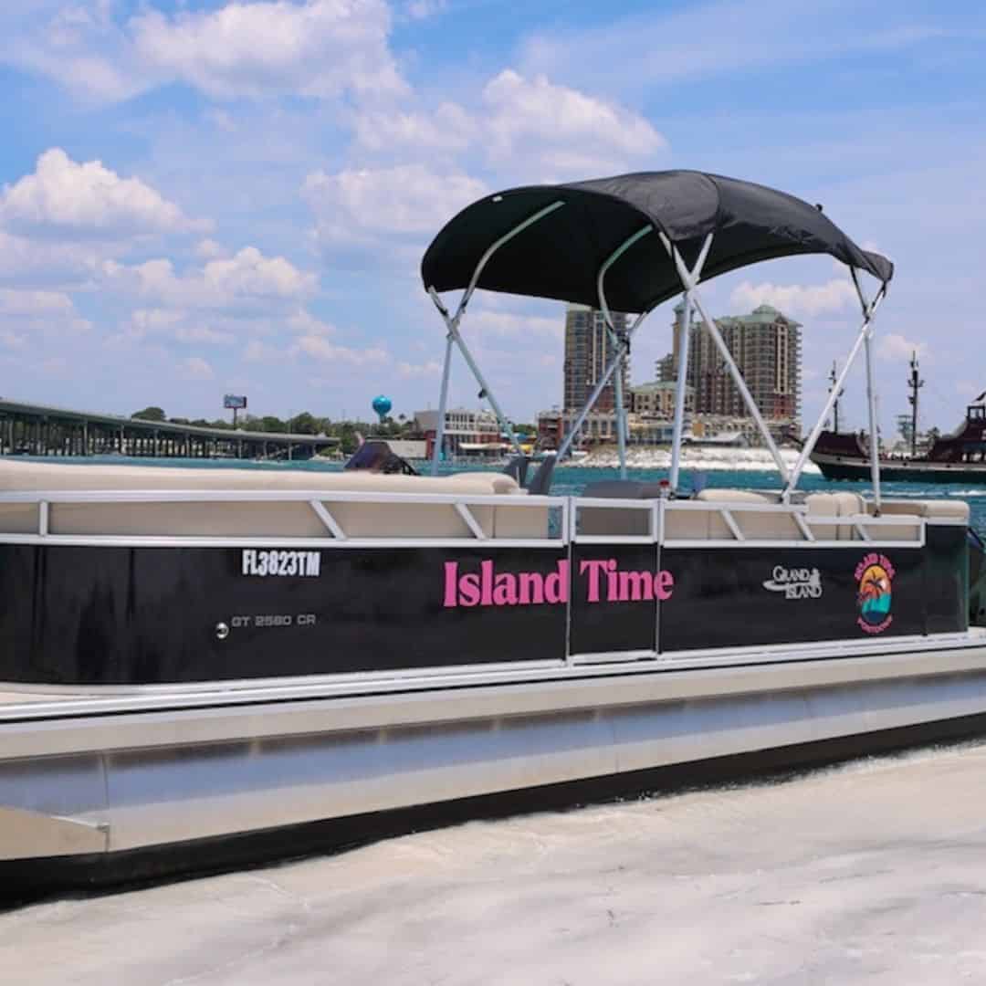 Fort Walton Beach: Half Day 12-Passenger Pontoon Rental - TripShock!