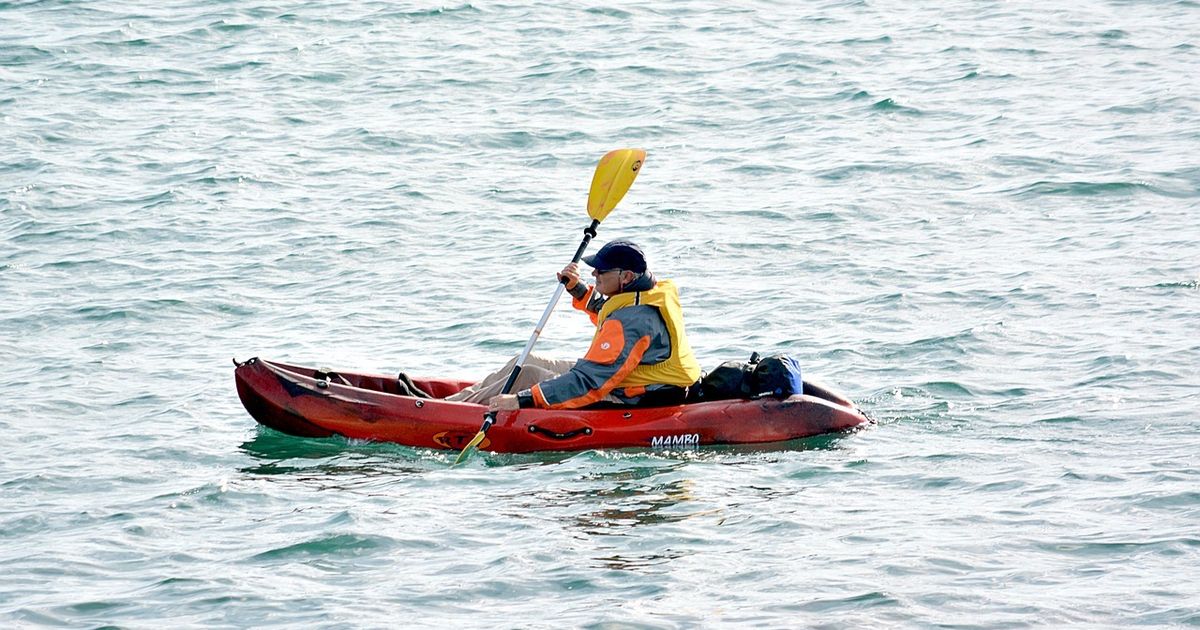 Single Kayak Rental | Online Booking