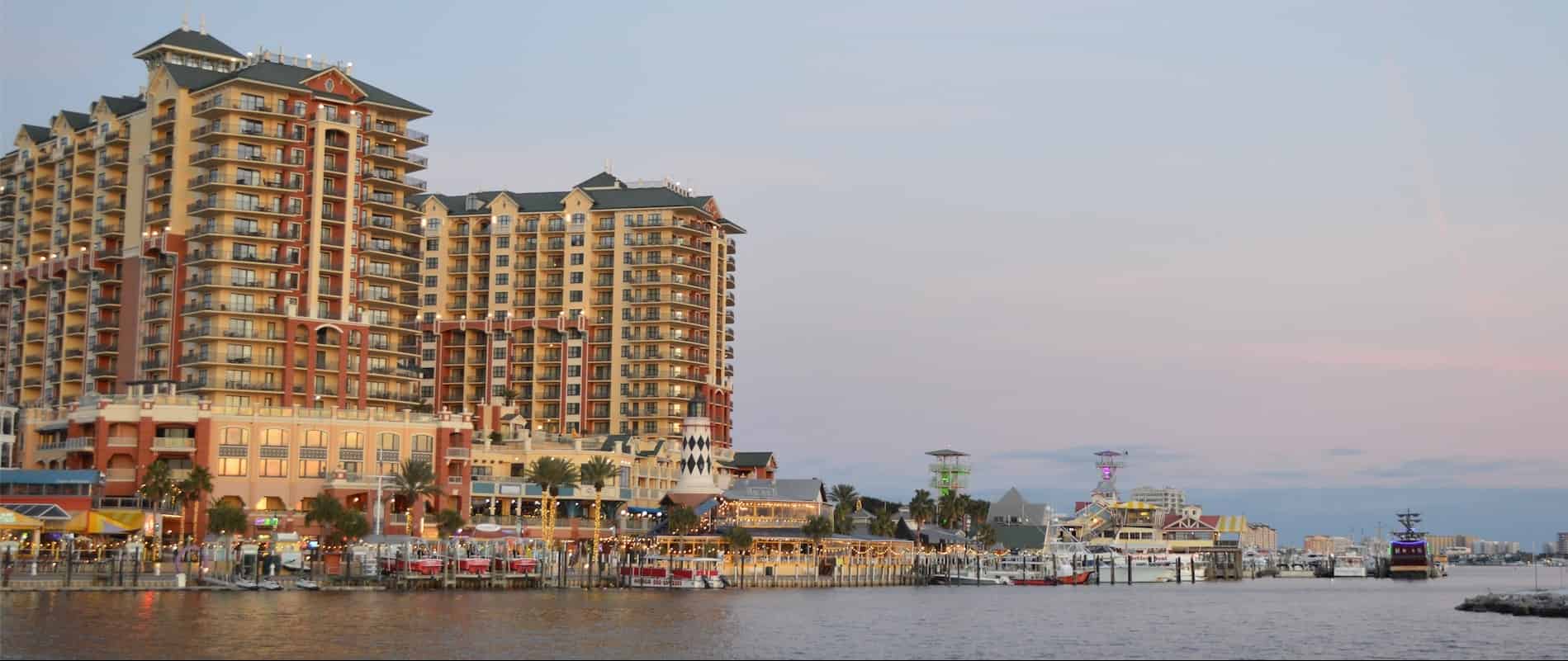 HarborWalk Village in Destin, FL [2025 Visitors Guide]